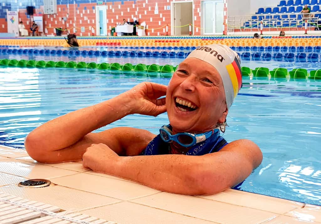 ¡HISTÓRICO! Mujer rompe el récord mundial en aguantar la respiración ...